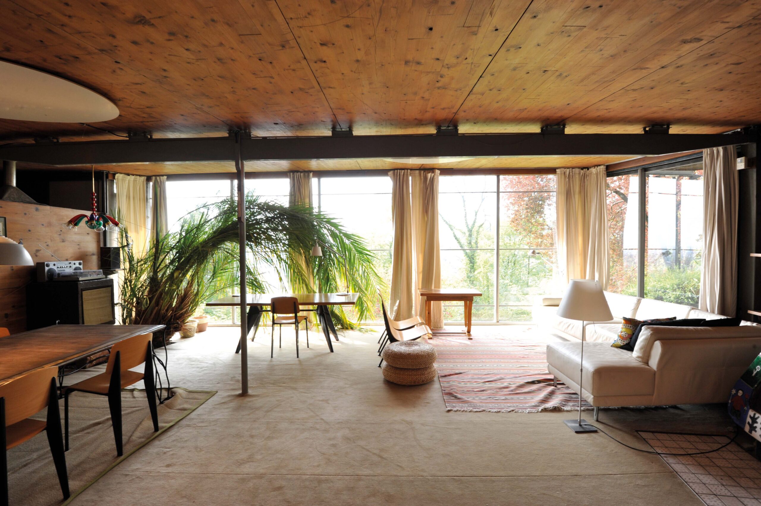 MAISON JEAN PROUVÉ, TOUJOURS ICONIQUE - Lorraine Magazine