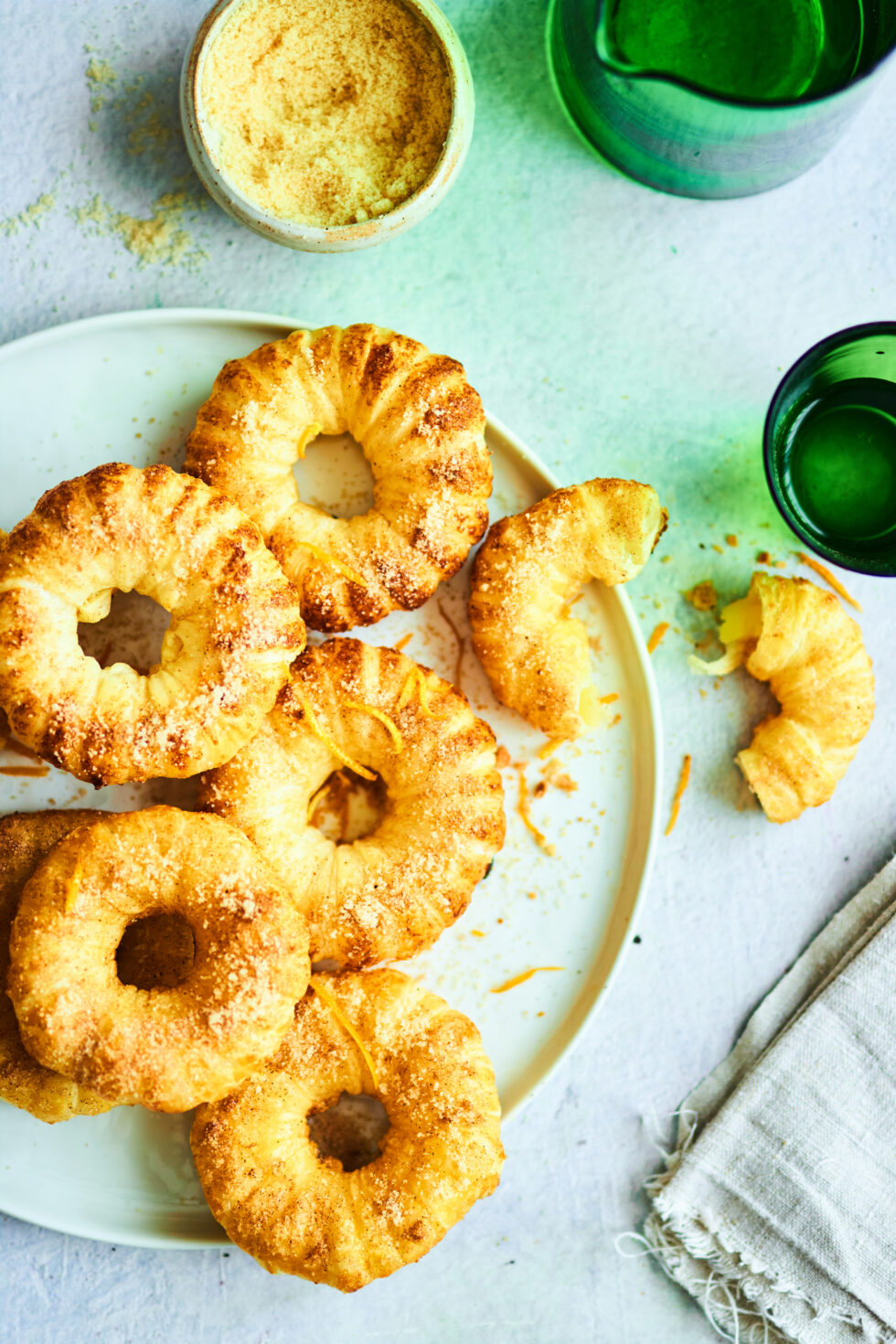 Beignets de pomme parfumés à la cannelle et zestes d'orange bio ...